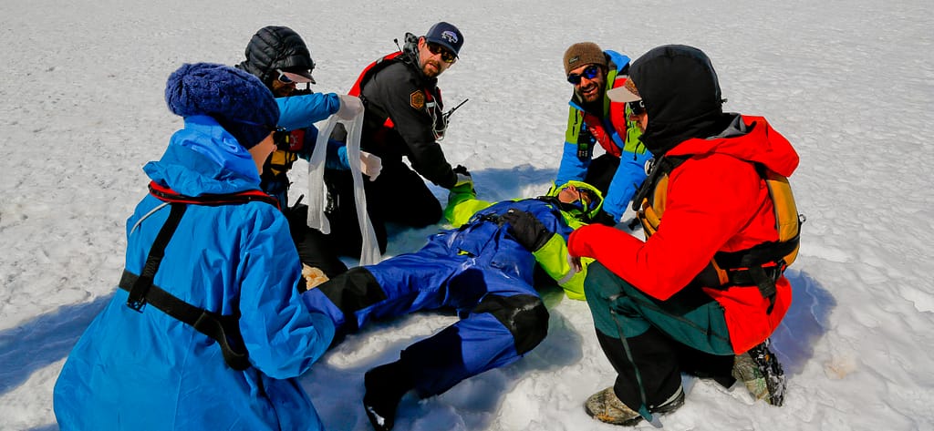 Wilderness First Aid - Polar Medic Course - International Guiding Institute